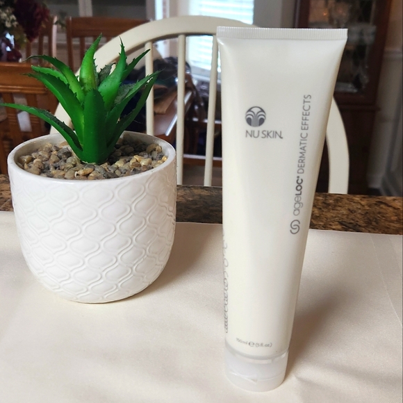 Nu skin | Skincare | Nu Skin New Body Contouring Lotion | Poshmark